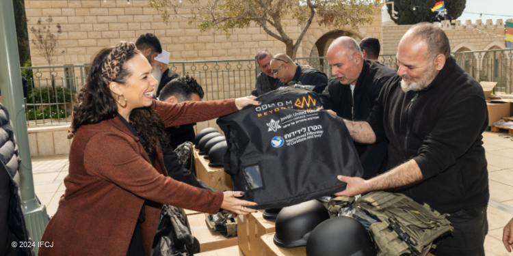Protective Gear for Northern Israel - IFCJ